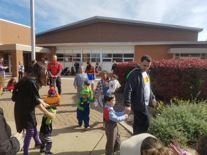 Roseland residents get creative at Trunk or Treat | News ...