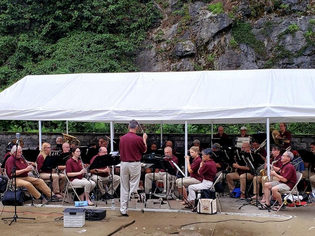 Whitehouse Wind Symphony presents free outdoor concert on Saturday ...