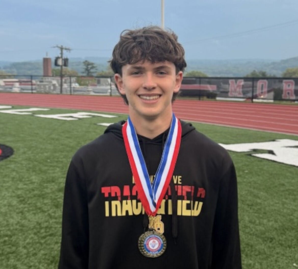Mount Olive's Foley wins gold in 800-meter run at state group ...