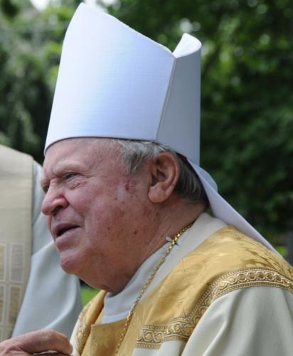 Former Madison pastor and Eva's Village legend laid to rest | News ...