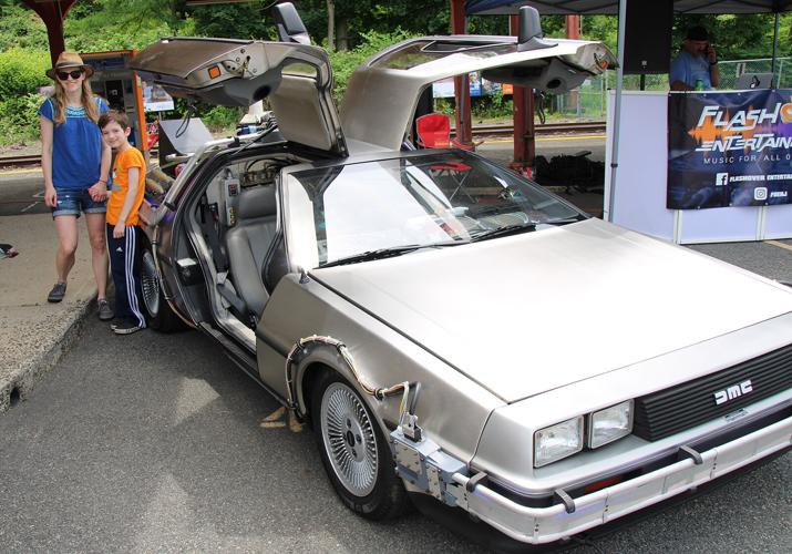 HAPPENINGS IN THE HILLS: B'ville car show brings out the classy chassis ...