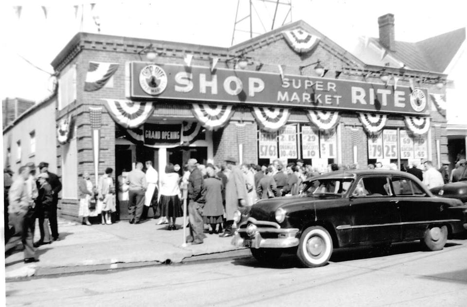 Family-owned ShopRite stores mark 60th anniversary | Hunterdon Review ...