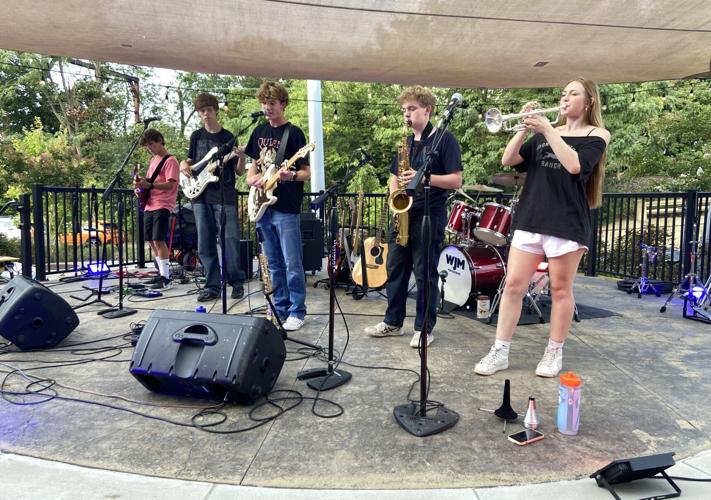 (VIDEO) Madison Community Arts Center showcases two Madison bands ...