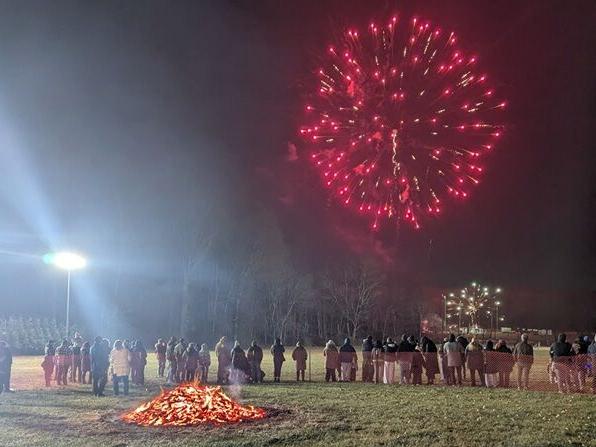 Warren Holiday Festival spreads holiday cheer | News | newjerseyhills.com