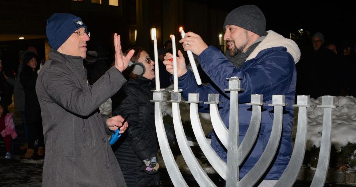 Temple Beth Shalom Menorah Lighting Ceremony | West Essex Tribune ...