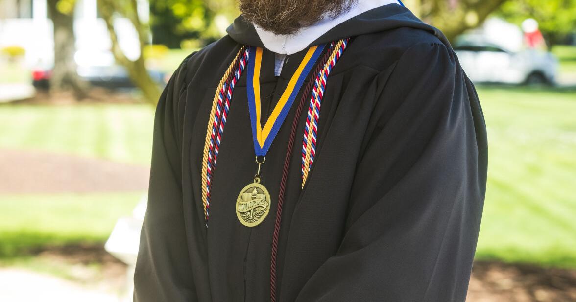 Roxbury's Somjen earns 'Red Knot Award' at Centenary University ...