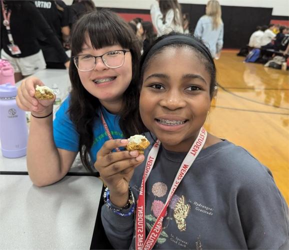 Cookie with a Cop event delights West Essex Middle School students and ...