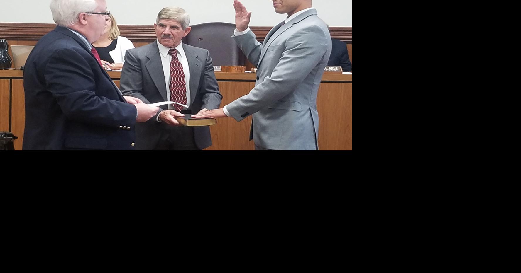 Watchung swears in two police officers | News | newjerseyhills.com