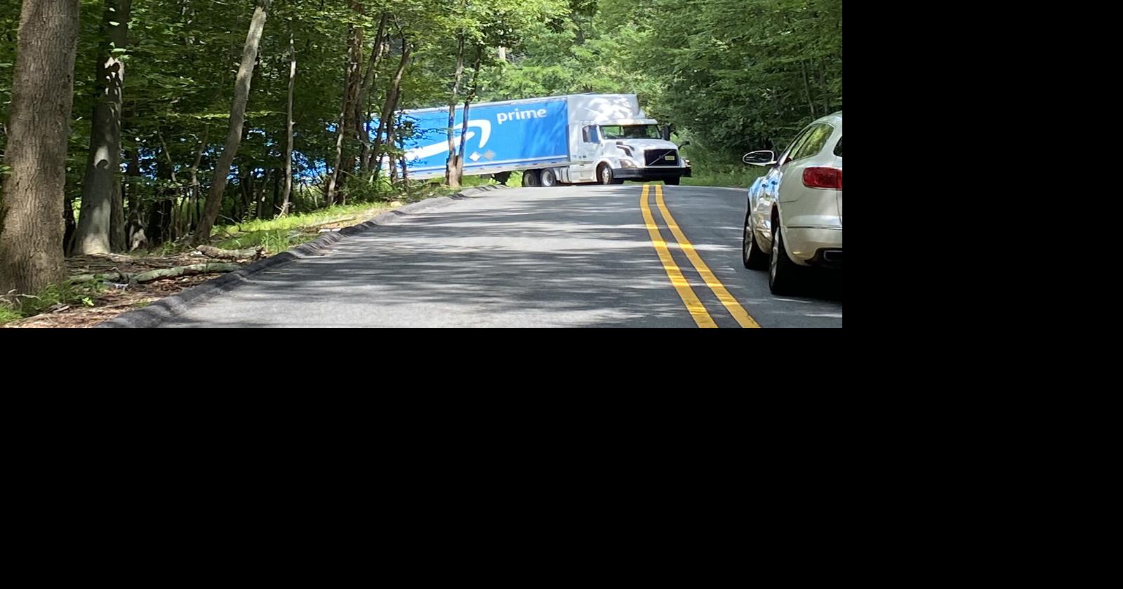 Oops: Amazon truck driver narrowly averts mishap on Roxbury road | News | newjerseyhills.com
