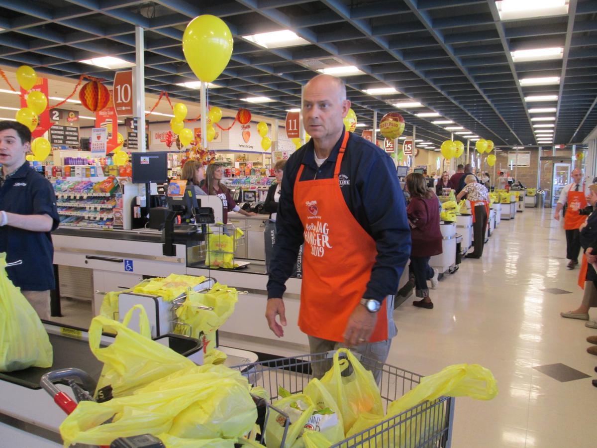 Roxbury officals 'Bag Hunger' to raise awareness at Succasunna ShopRite ...