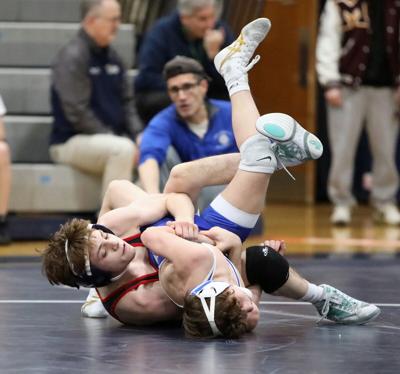 Mendham's Fonte wins district wrestling crown | Sports | newjerseyhills.com
