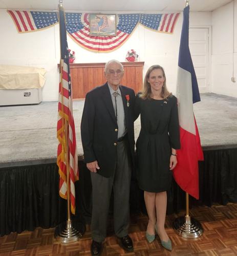(VIDEO) WWII vet Major Roger W. Smith, Flemington native, 100, receives ...