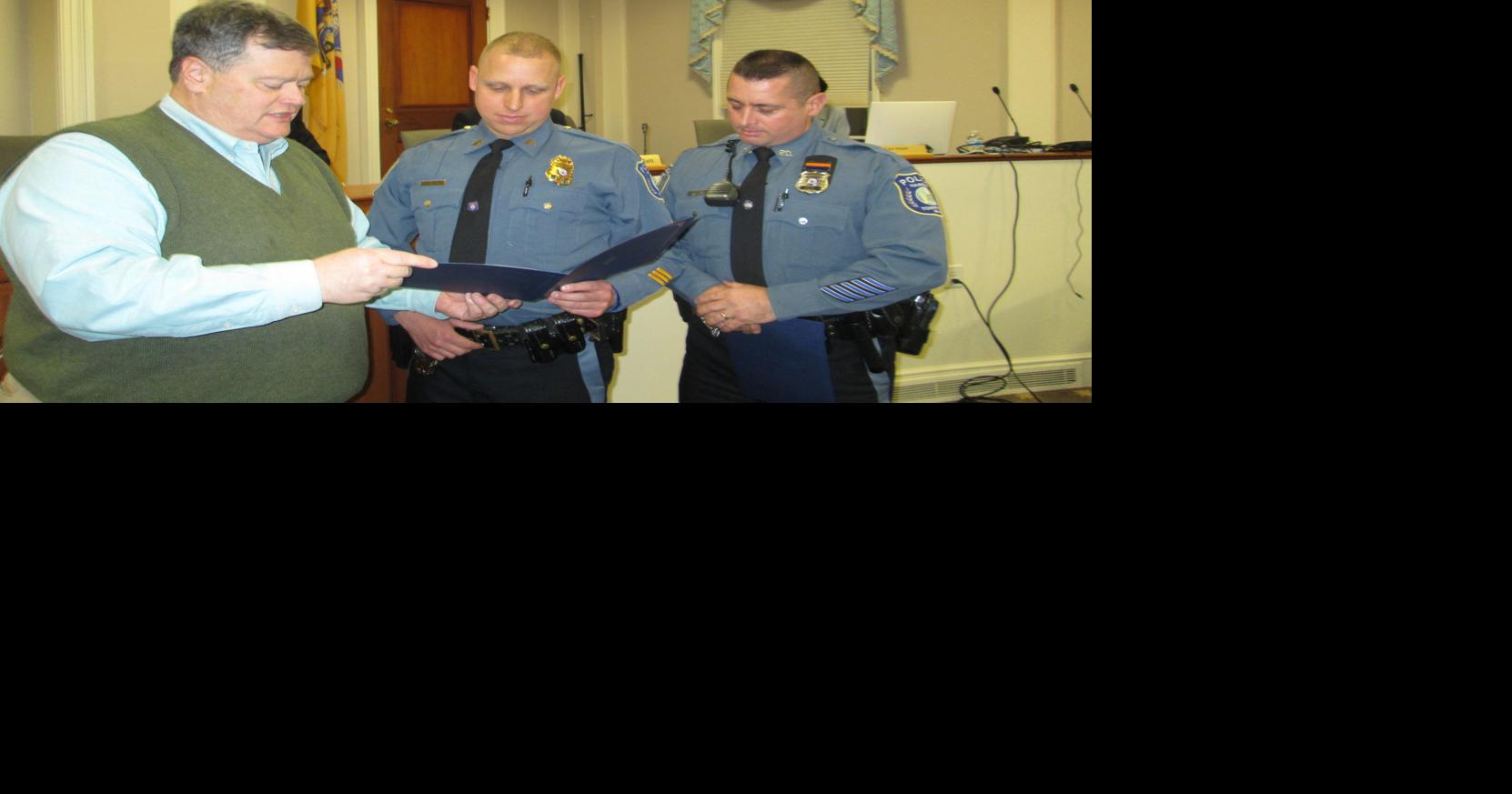 (VIDEO) Harding hires new cop, praises two others for lifesaving ...