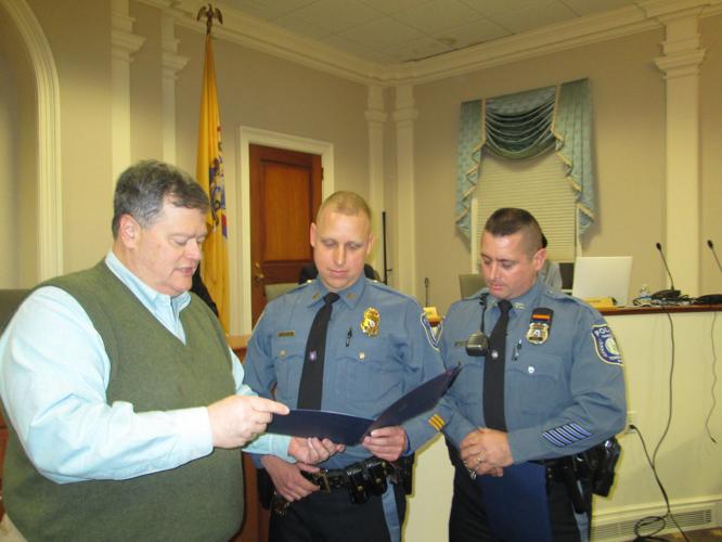 (VIDEO) Harding hires new cop, praises two others for lifesaving ...