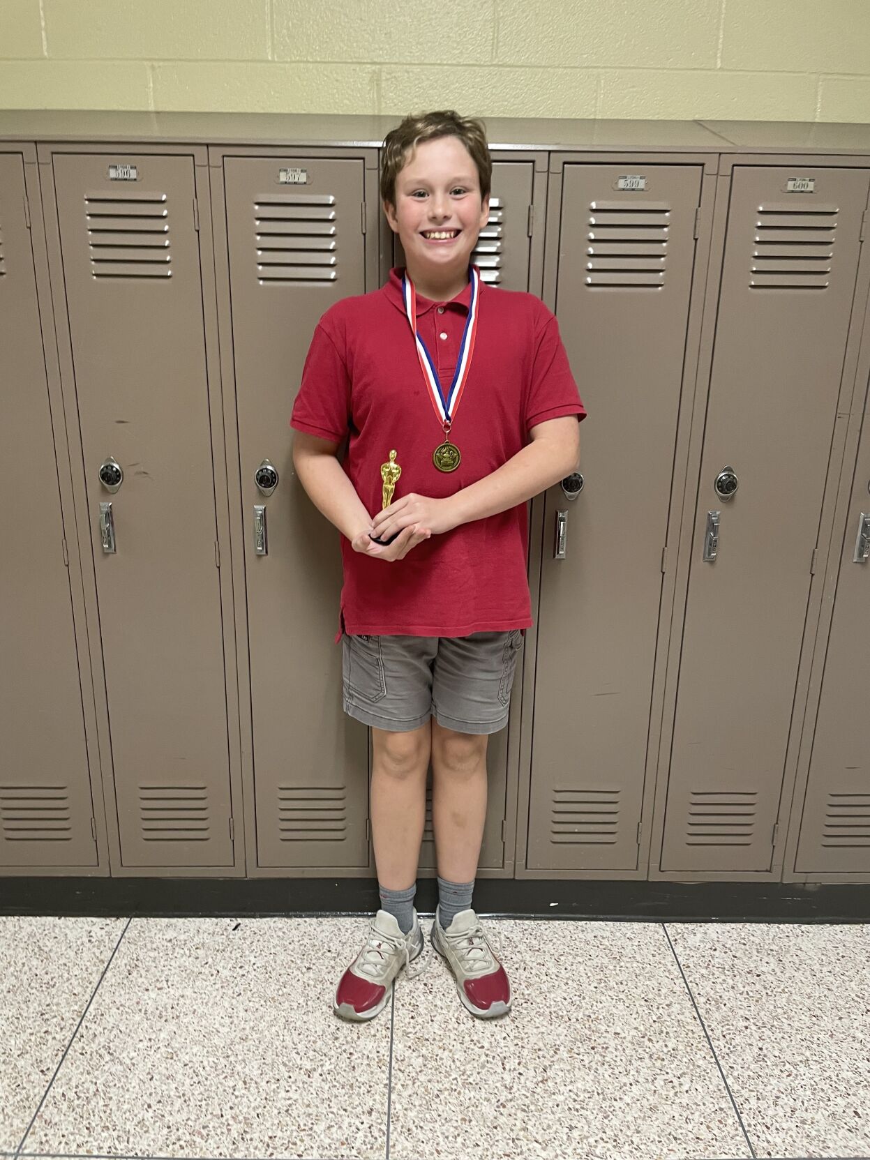 Warren Middle School student wins medal of excellence | News ...