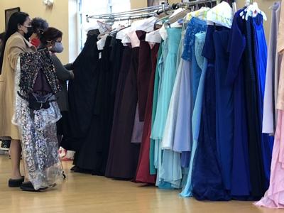 Rotary Club of the Caldwells collecting prom dresses | News ...