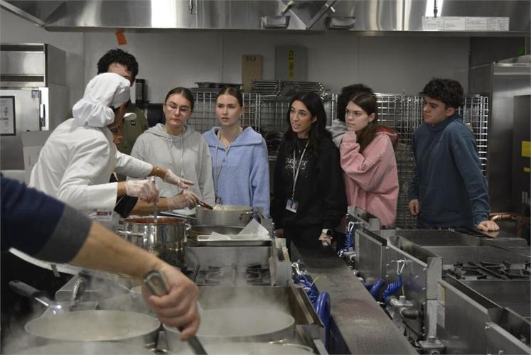 Chefs from Palazzone 1960 bakery visit West Essex High School | News ...