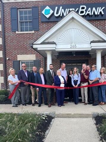Unity Bank opens with ribbon cutting ceremony | News | newjerseyhills.com