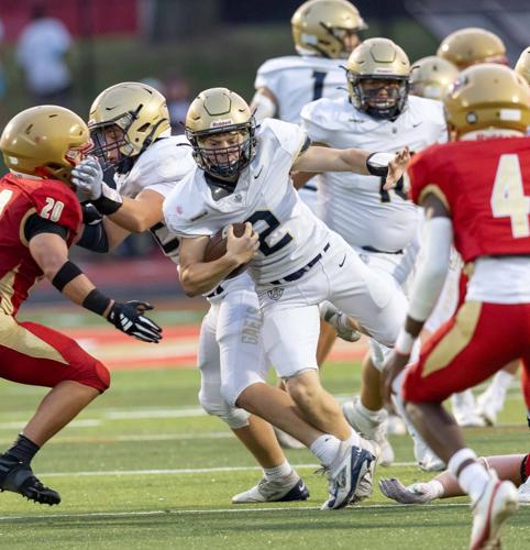 Mount Olive football cruises to 35-7 season-opening win over Roxbury ...