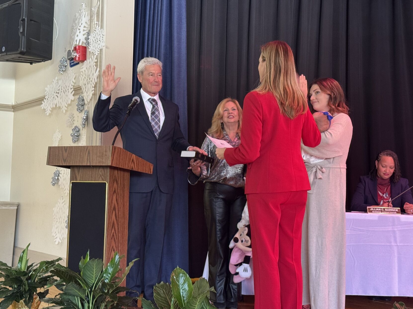 Morristown Mayor Timothy Dougherty sworn into historic fifth term by ...