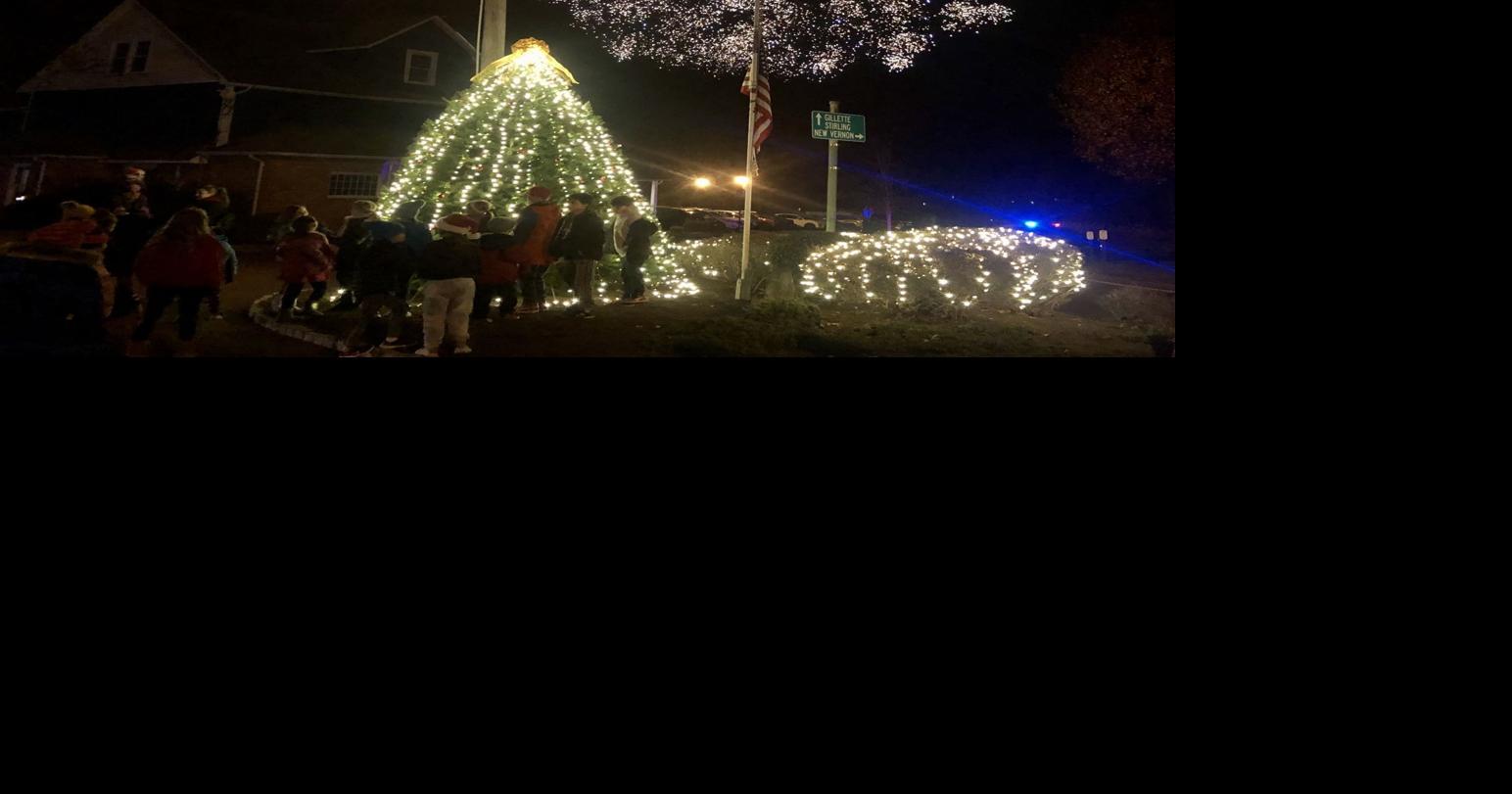 Meyersville tree lighting returns on Dec. 3 | News | newjerseyhills.com