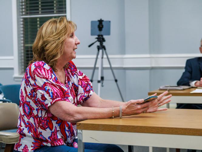 Morris Plains Borough Council changes meeting format, discusses changes ...