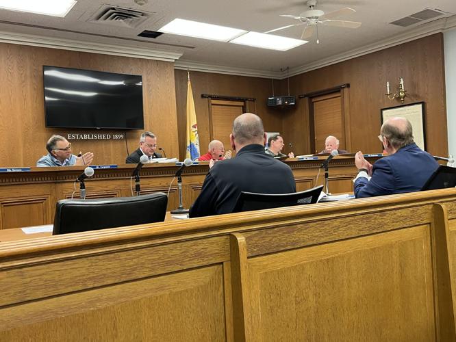 Florham Park council adopts revamped zoning ordinance at meeting | News ...