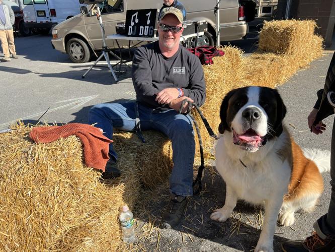 (VIDEO) Hundreds come out to enjoy the best of Califon once more | News ...