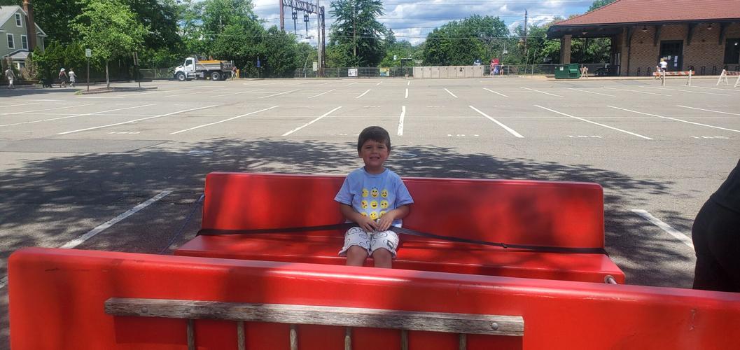 (PHOTOS) Annual Fishawack Festival brings shoppers, vendors and more to ...