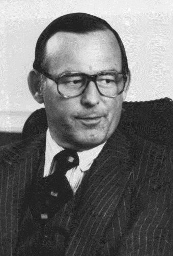 Robert 'Bob' M. Lovell, Jr., 86, investment executive, children in ...
