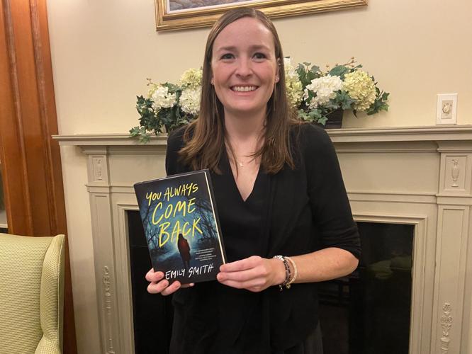 (VIDEO) Local author Emily Smith meets readers at Kemmerer Library in ...