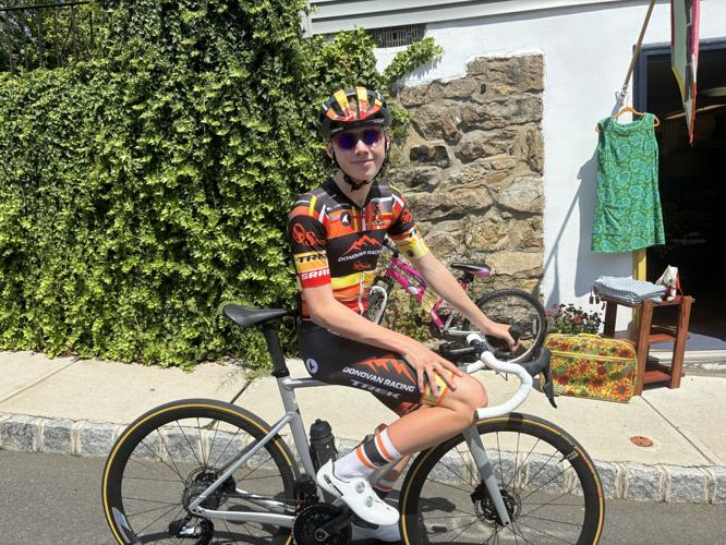 (VIDEO) More than 100 cyclists converge in High Bridge for Criterium ...