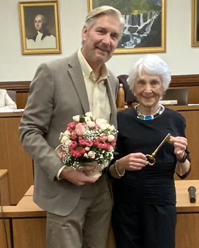 Fechtner honored for lengthy community service record | News ...