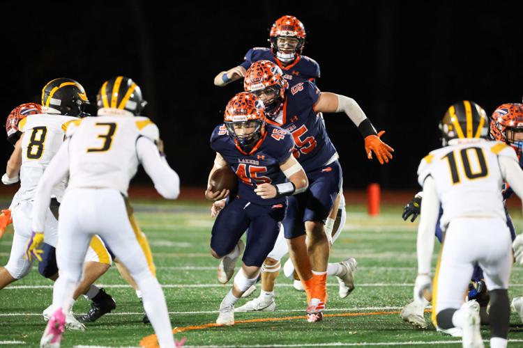 Fourth quarter collapse ousts Mountain Lakes from football playoffs ...