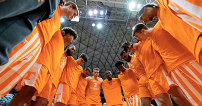 Vols keep top-15 ranking in coaches poll | | newportplaintalk.com