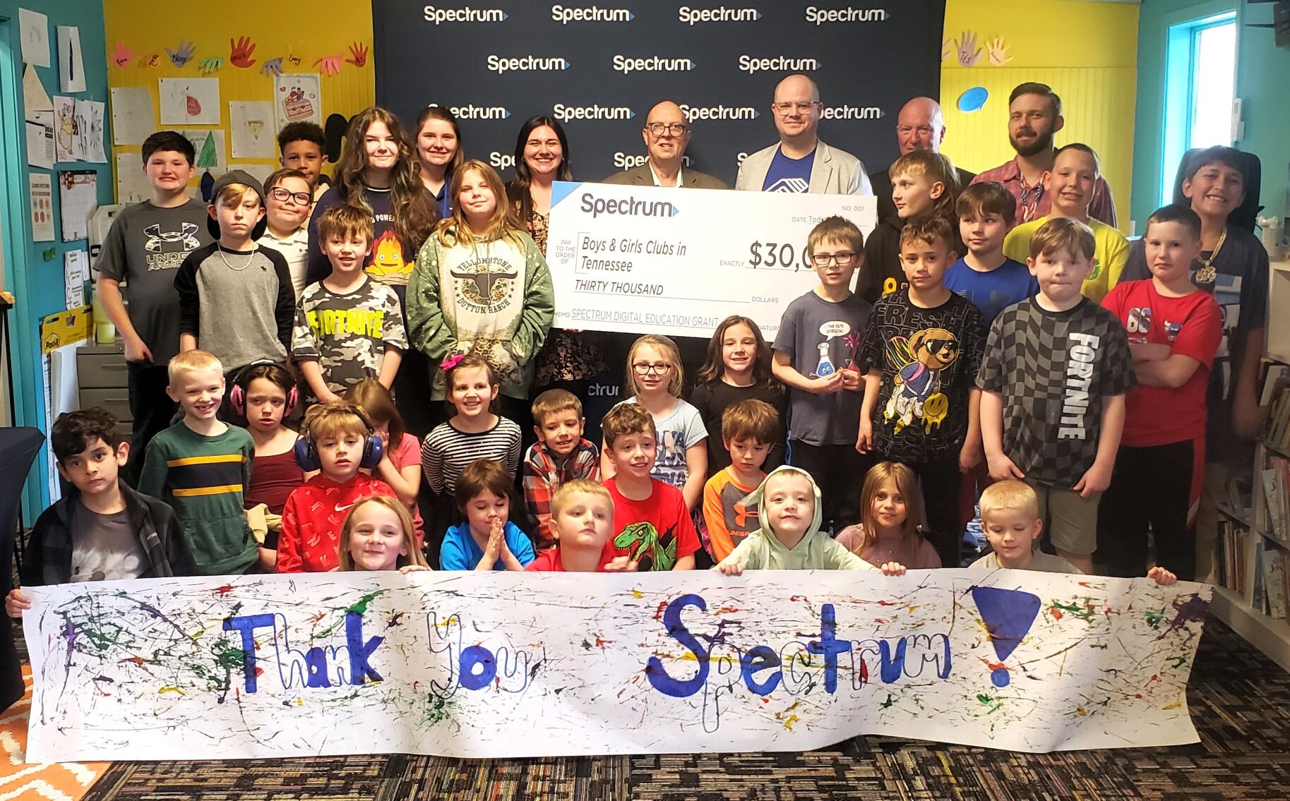 Boys and Girls Clubs receive $30,000 Spectrum Digital Education Grant ...