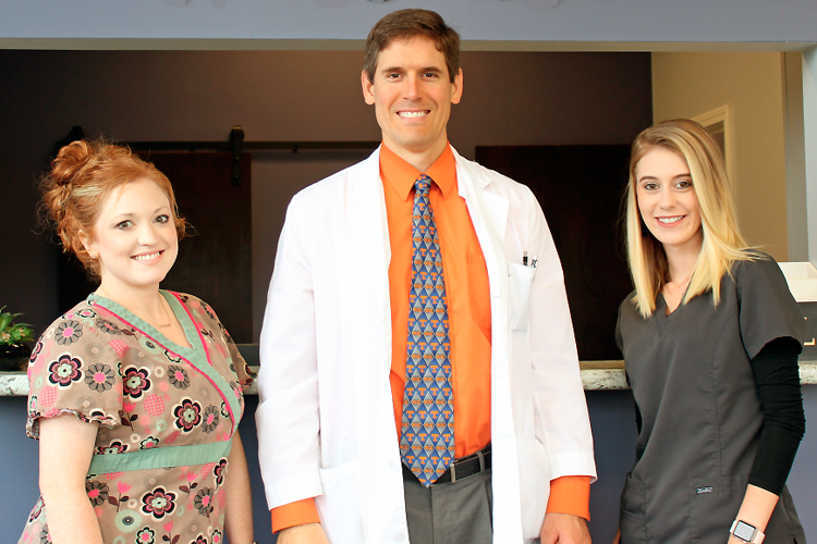 Tarr Family Eyecare opens in Newport | News | newportplaintalk.com