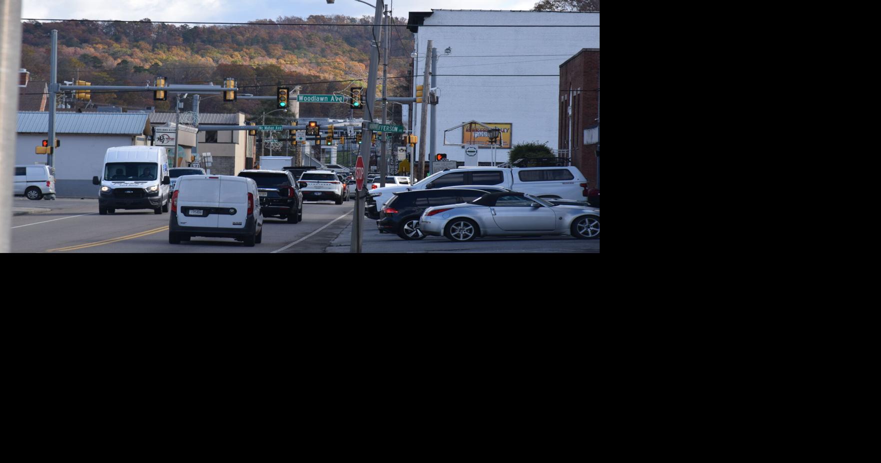 NPD lists times for flashing traffic lights on East Broadway | News ...