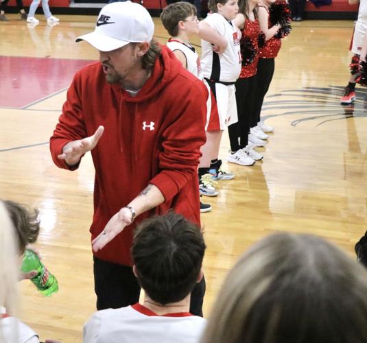 Elementary basketball photos | Sports | newportplaintalk.com