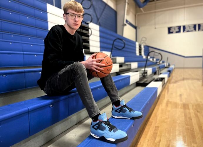 ‘He’s always proud of me’: In basketball and life, Jayston Fine carries ...