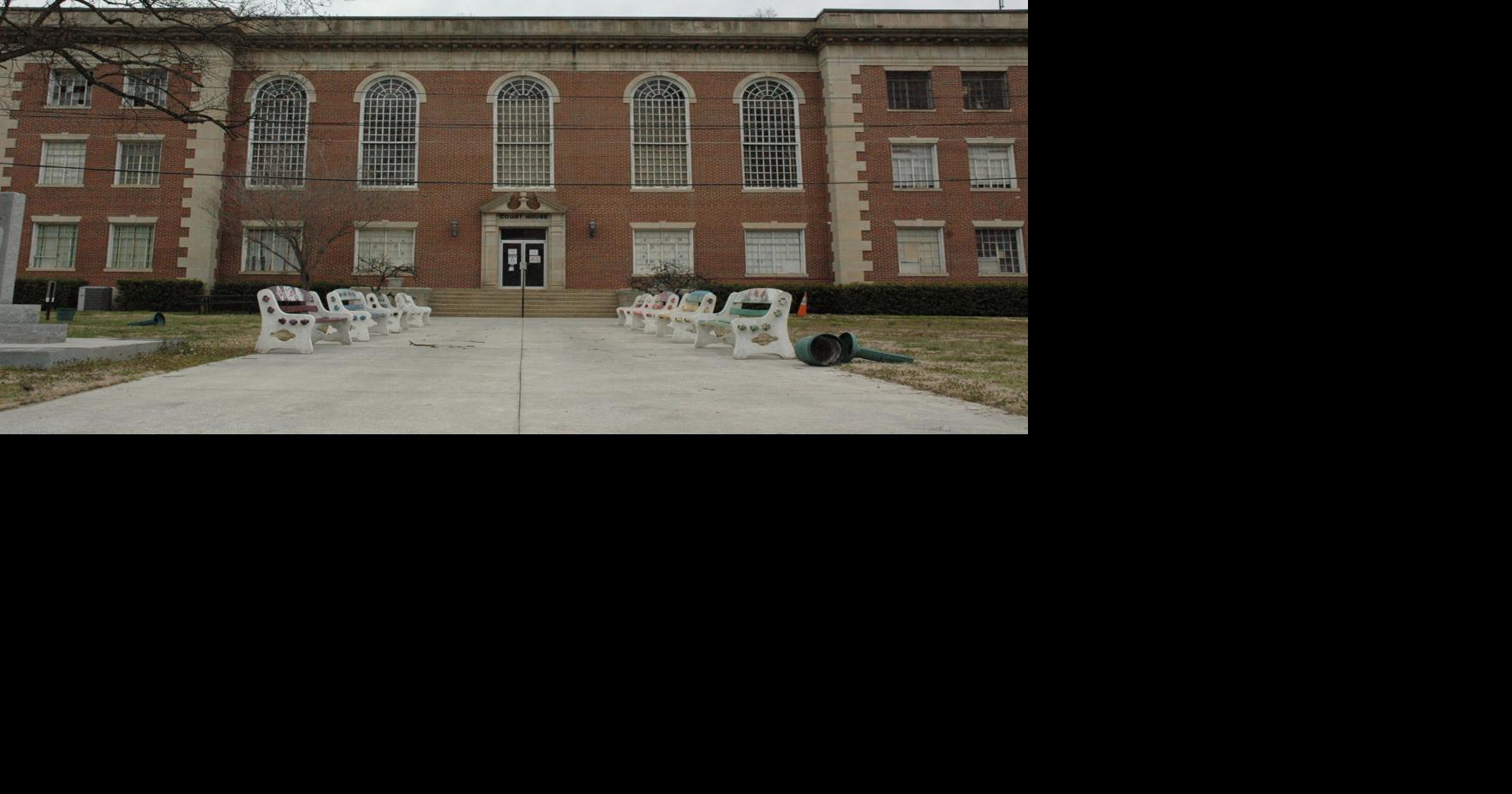 More Photos: Life inside the jail above Cocke County Courthouse ...