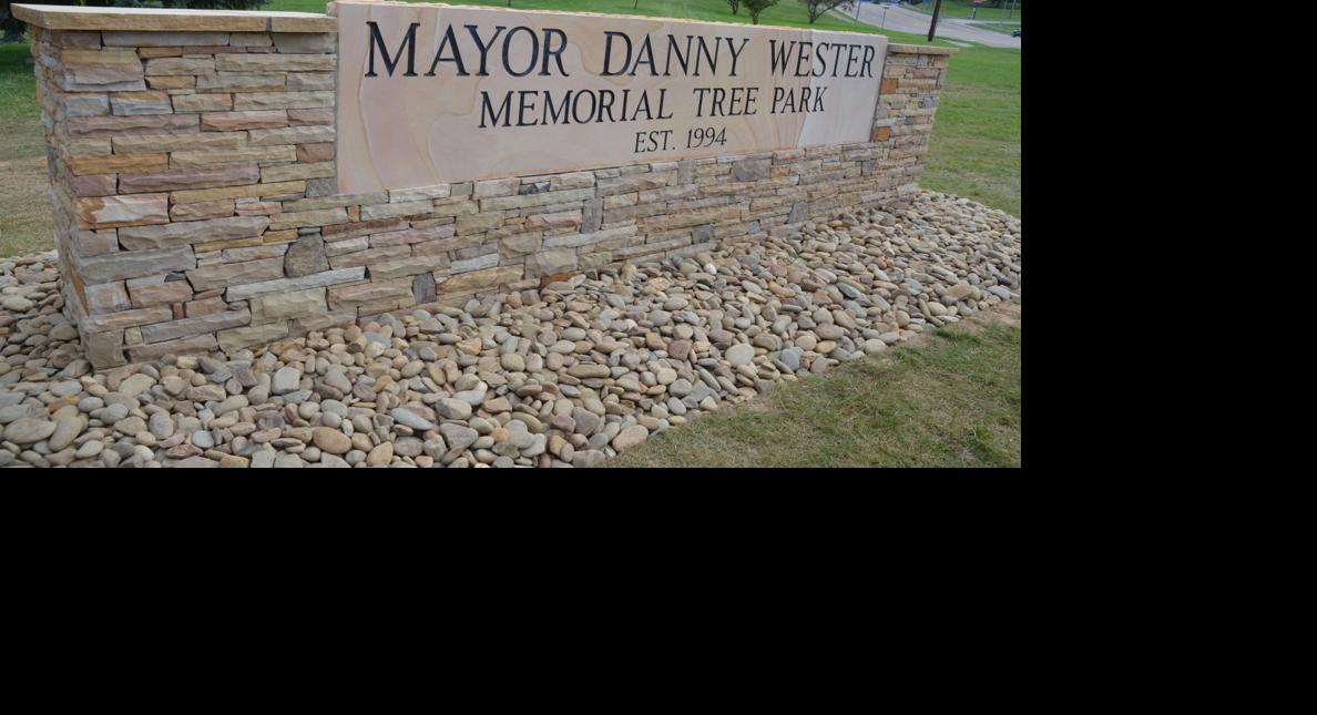 Mayor Danny Wester Memorial Tree Park | Multimedia | newportplaintalk.com