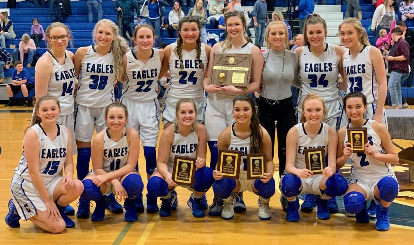 Second-quarter surge lifts Lady Eagles to third consecutive district ...