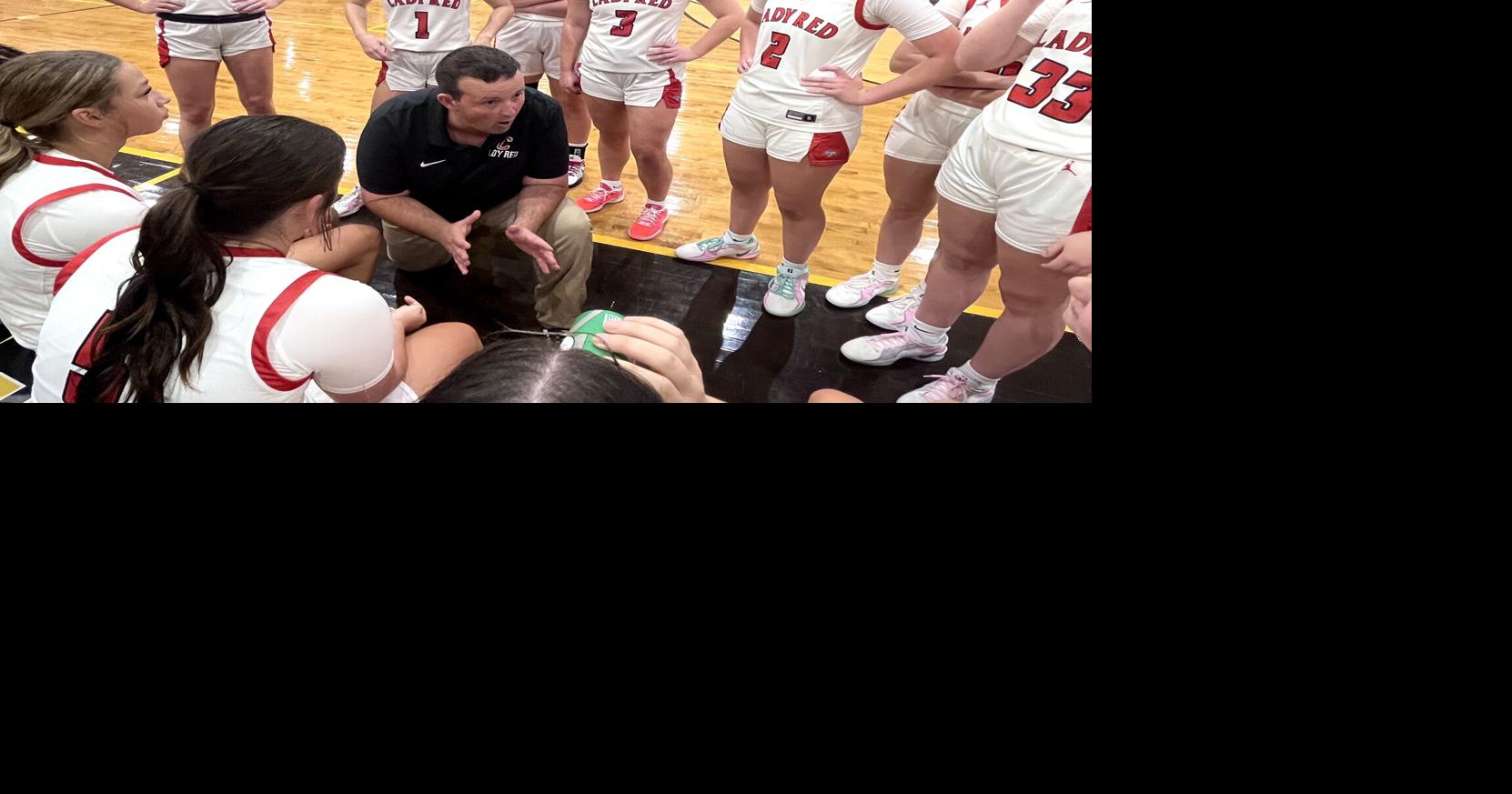 Lady Red overcome sluggish start for Hardee’s Classic win ...