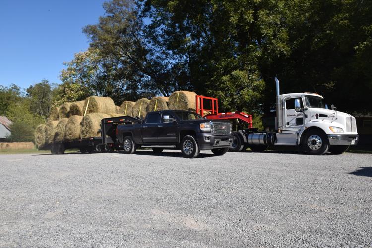 'Farmers Helping Farmers' delivers donated hay to Cocke County farms ...