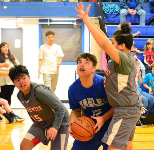 Northwest, Cosby battle in elementary basketball action ...