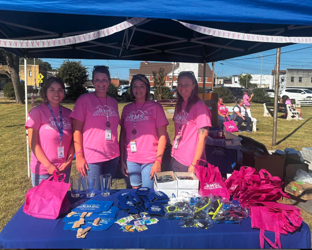 Newport paints the town pink | Community | newportplaintalk.com