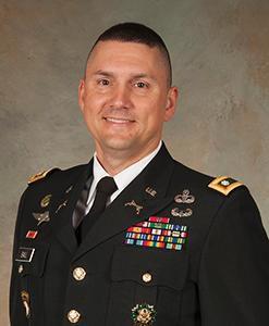 Ball graduates U.S. Army’s War College | News | newportplaintalk.com