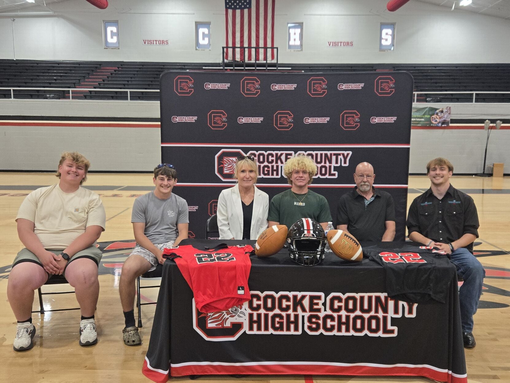 Fighting Cocks' Daniel Price signs with Tusculum for football | Sports ...