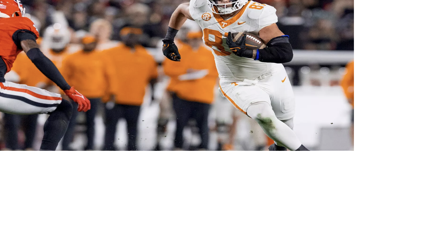 Vols TE Kitselman returning for 2025 | | newportplaintalk.com